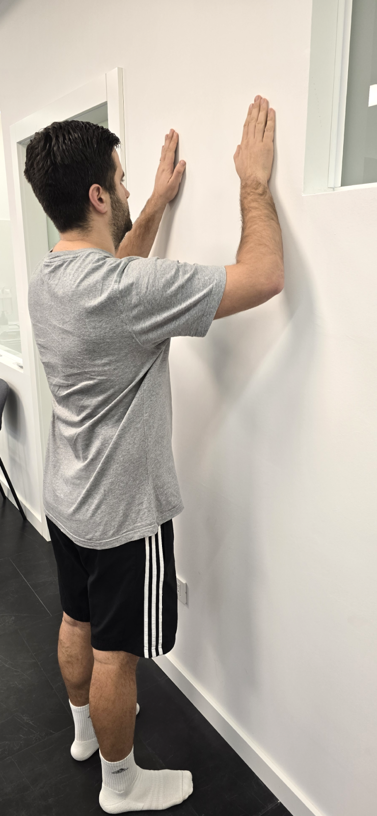 Fizikalna terapija – vježbe za ramena - Fizioterapija Med Art